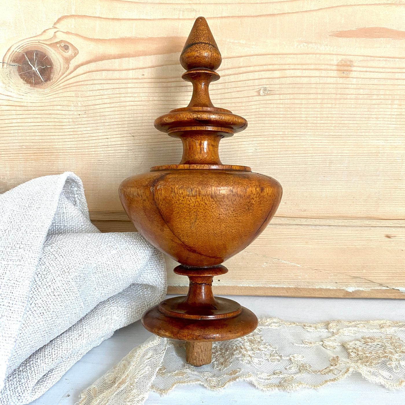 Antique turned wood finial 19th century ornament | SweetAntik